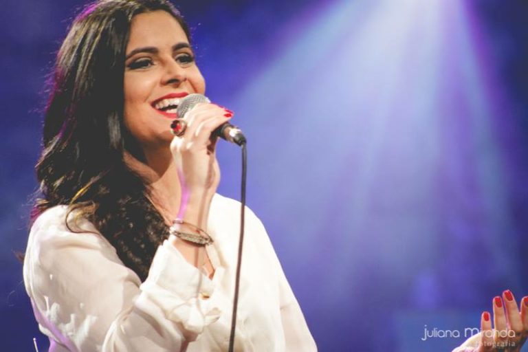 Santander Cultural apresenta Shana Müller em show especial no mês ...