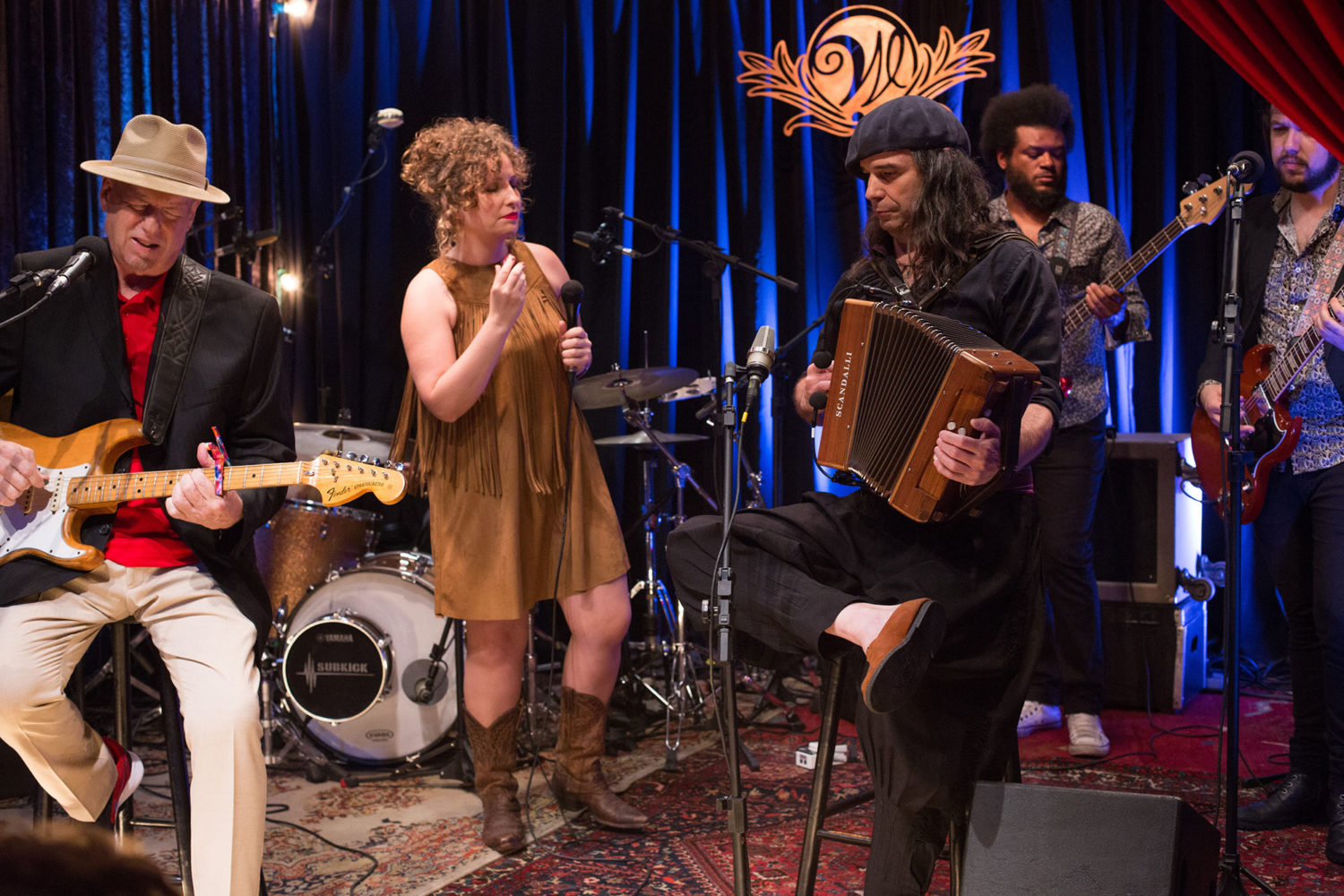 Myla Hardie diminui fronteiras musicais com mudança para Los Angeles ...