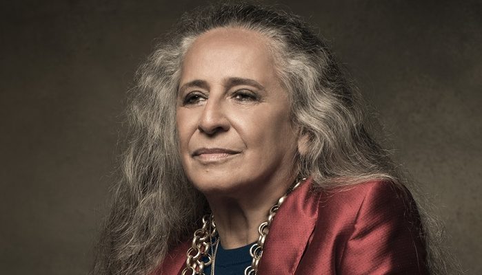Maria Bethânia virá a Porto Alegre para receber o Mérito Cultural PUCRS ...