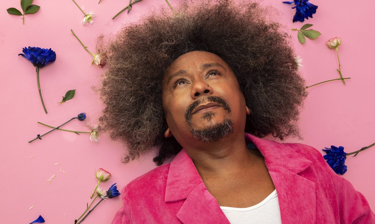 Chico César celebra 30 anos do álbum “Aos Vivos” em circuito pelo Rio ...